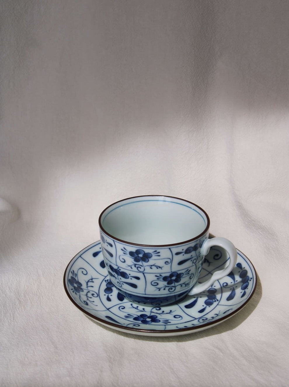 Sienna Cup and Saucer – Hand-Painted Indigo Porcelain Tea Set – Mimo ...